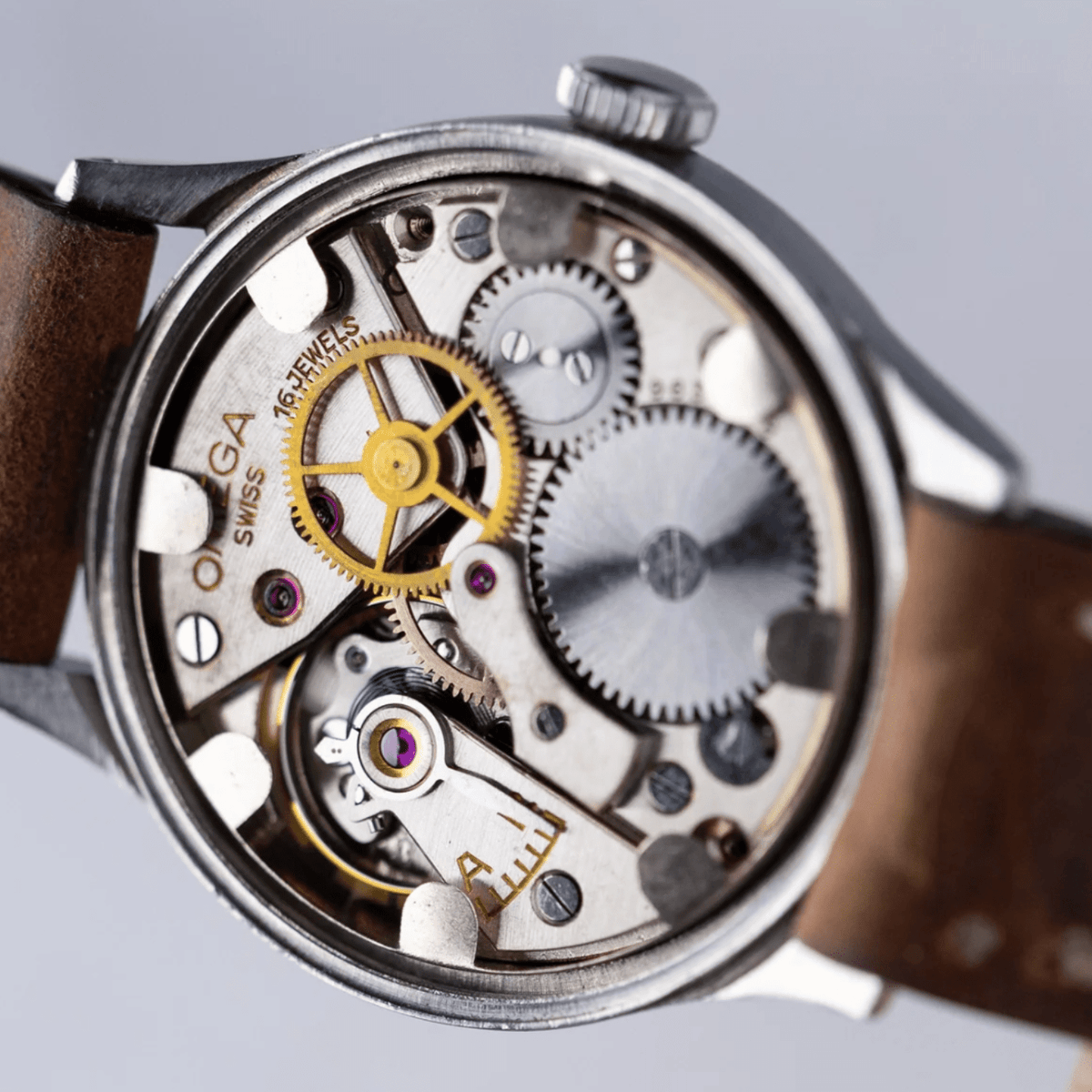 Why the Omega 30T2 Movement is a Collector’s Favorite? – DuMarko