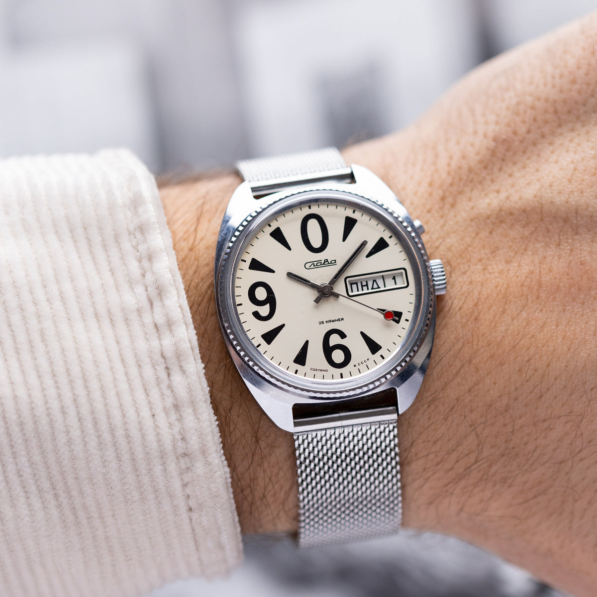 Vintage Soviet "Slava Big Zero" Watch – DuMarko