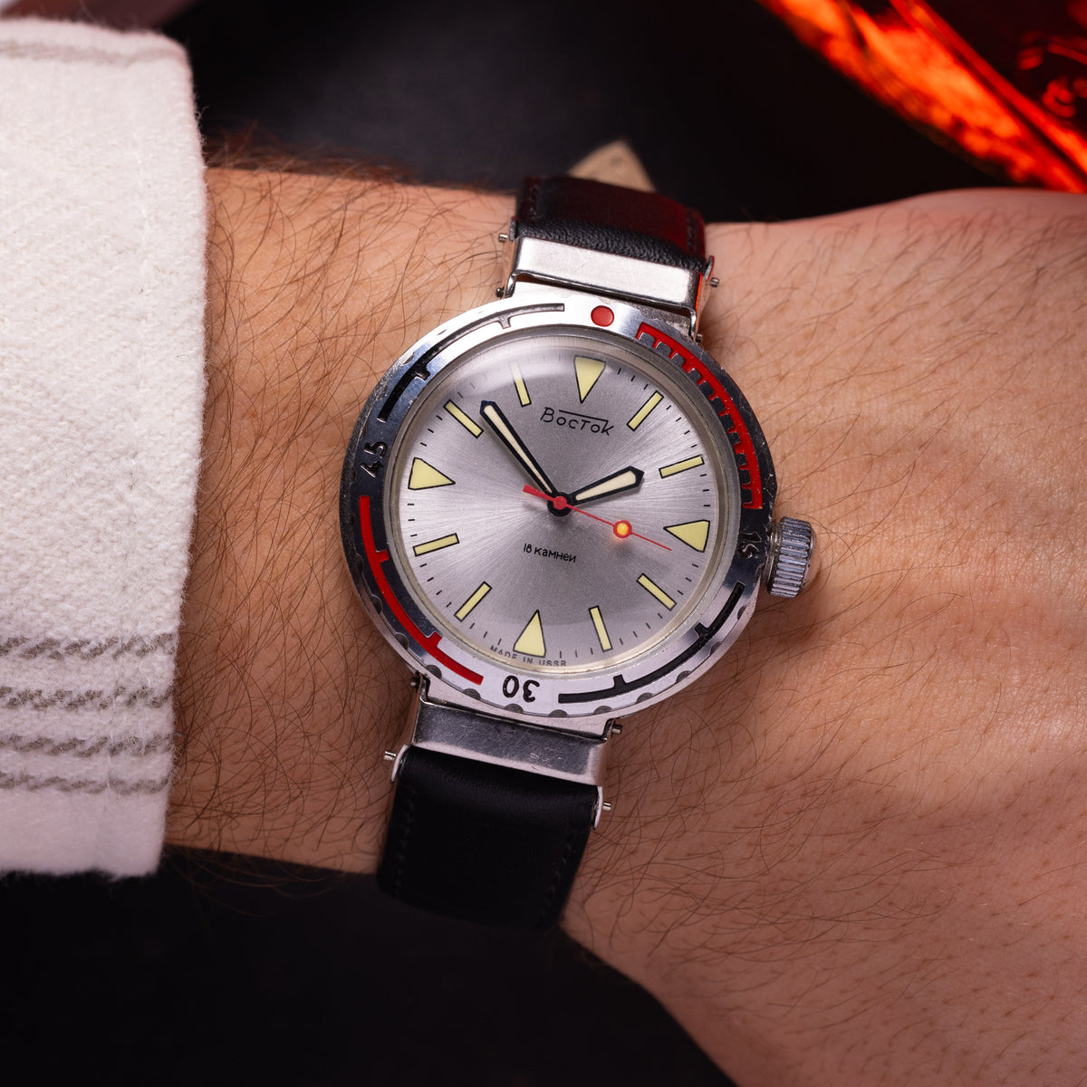 Vintage Soviet "Wostok (Vostok) Eared Cal.2209 Amphibia" Dive Watch ...